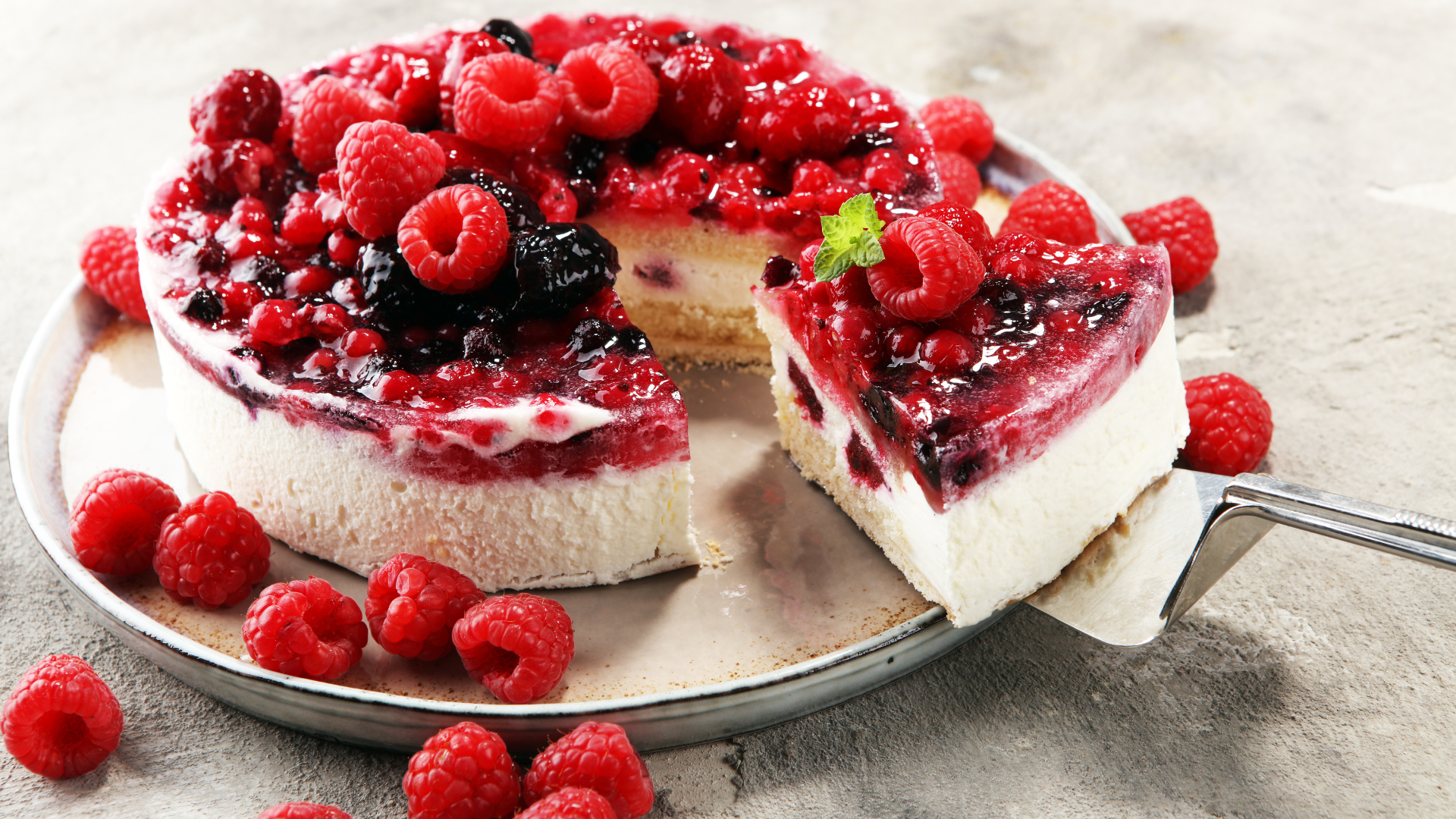 Cheesecake de Frutas Vermelhas: a sobremesa que une suavidade, frescor ...