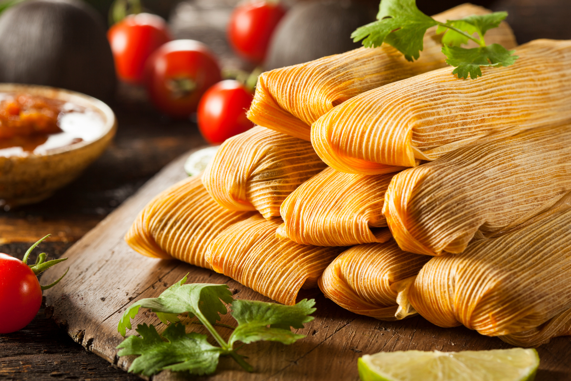 Tamales: tradição ancestral que atravessa gerações na culinária latino ...